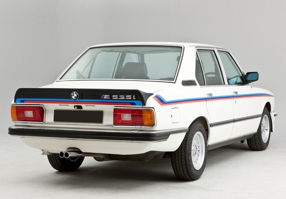 BMW M5 (E12) 3.5i (218 Hp)